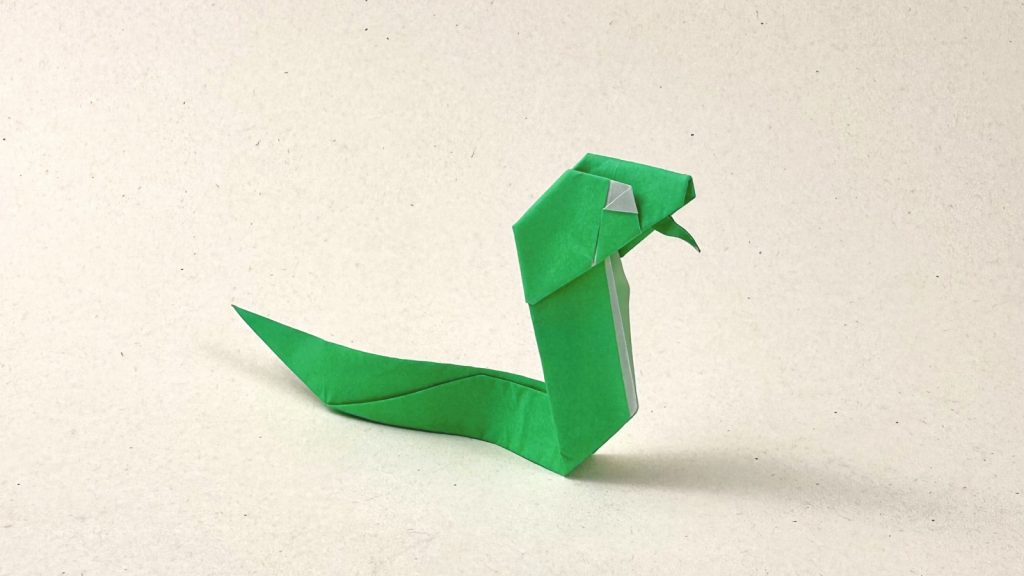 How to Fold an Origami Snake 🐍 Step-by-Step Instructions