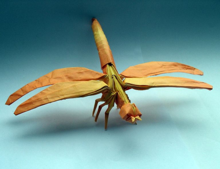 24 More Amazingly Realistic Looking Origami Insects