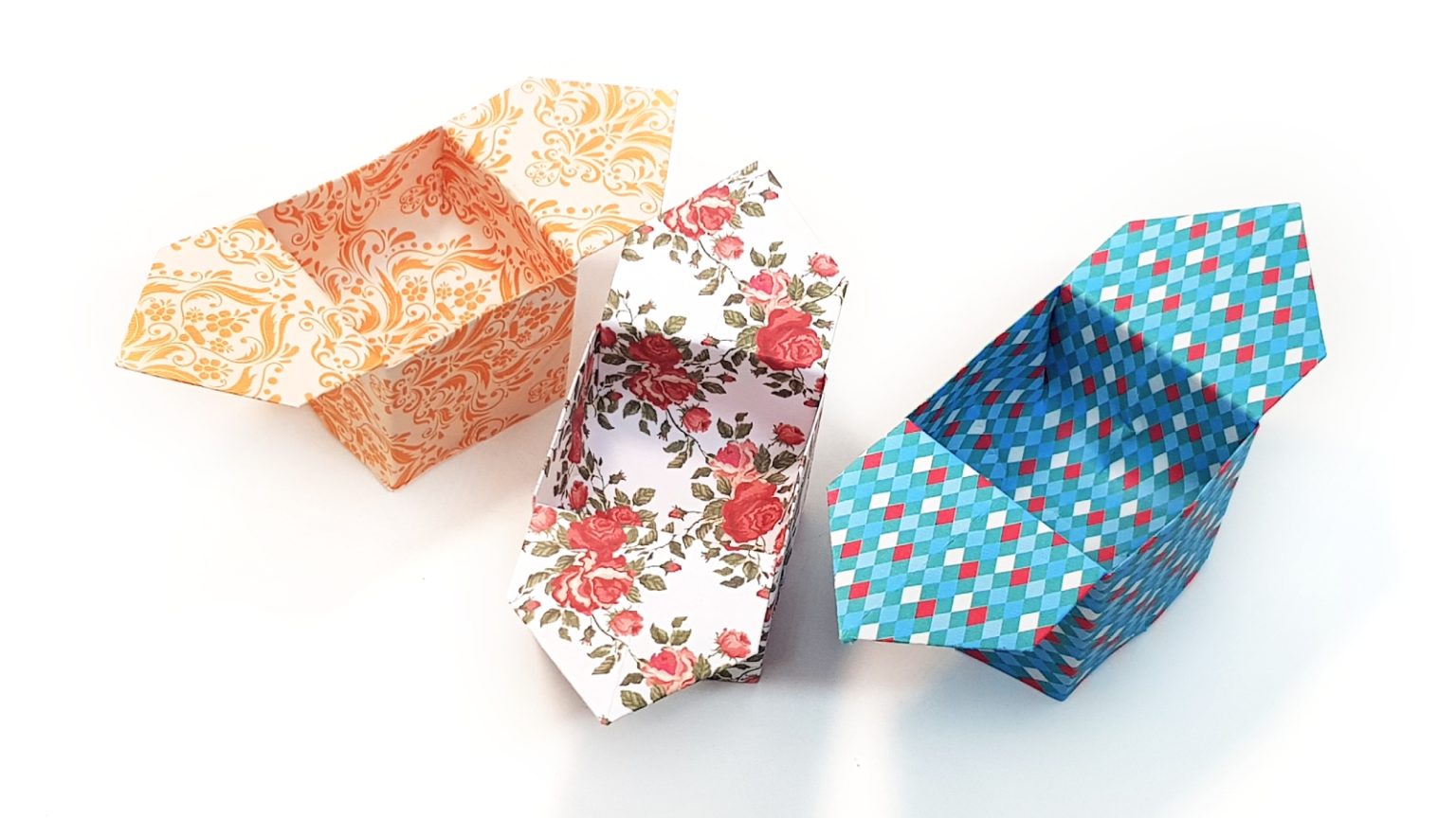 How to Fold an Origami Cube 🧊 Step-by-Step Instructions